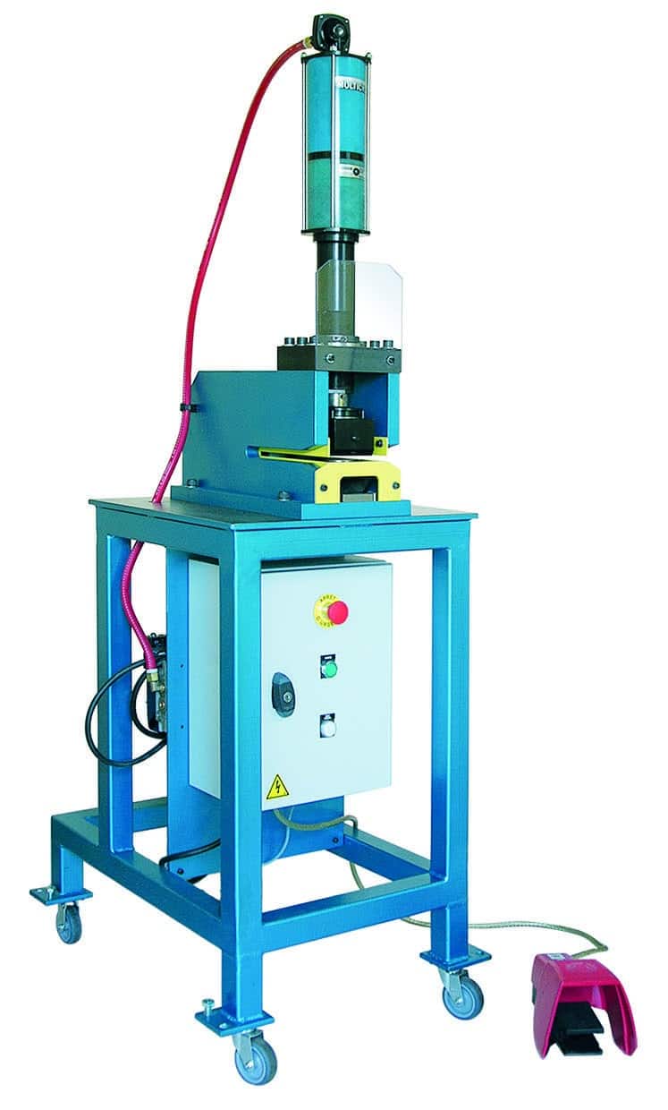 Crimping and punching of two materials with SUPRA Technologies - Press ...